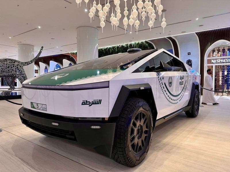 Tesla Cybertruck: ecco il modello dedicato alla Polizia di Dubai