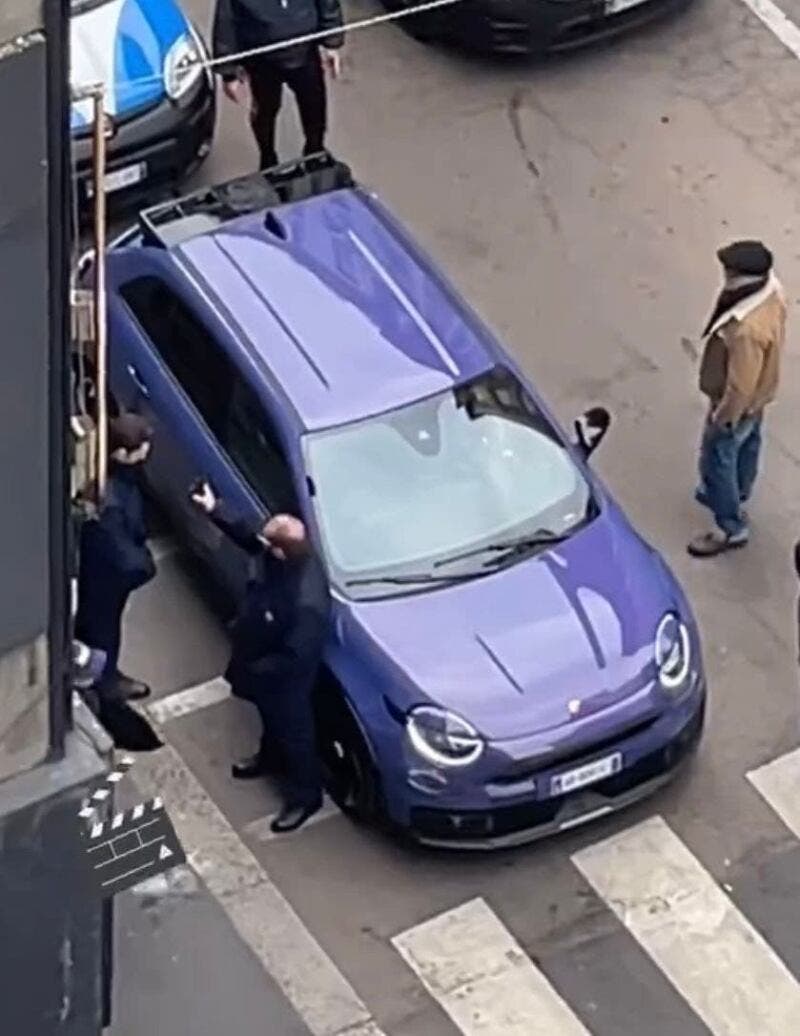 Abarth 600e: here's the very first image of the electric B-SUV ...