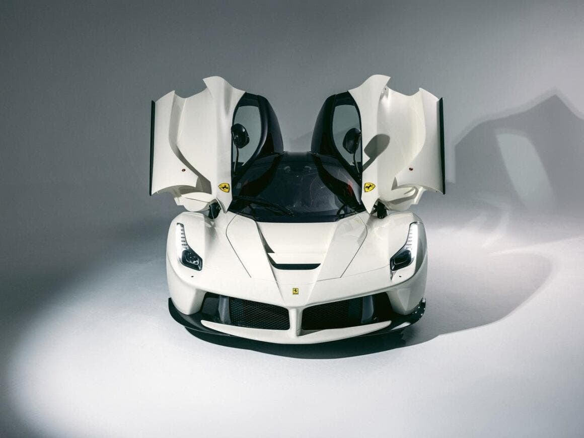 What's the fastest Ferrari ever? Only one has exceeded 400 km/h: here's ...
