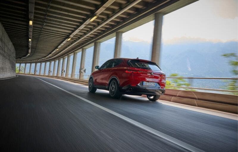 Alfa Romeo Tonale MY25: debut at Paris Motor Show and US market changes ...