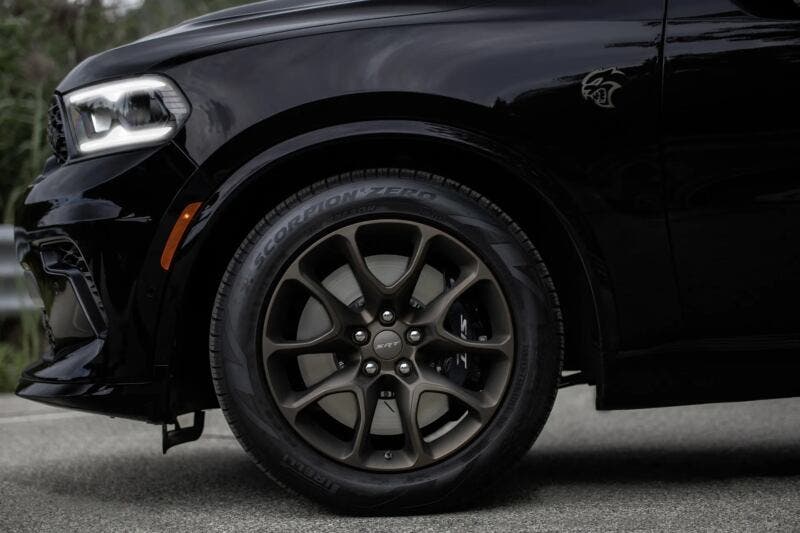 20 years of HEMI power, Dodge Durango celebrates in style with the SRT ...