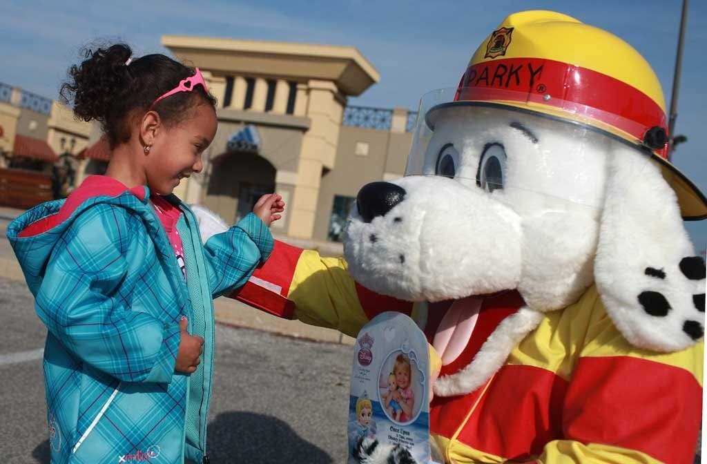 Stellantis Windsor donates $20,000 worth of toys to Sparky's Toy Drive ...