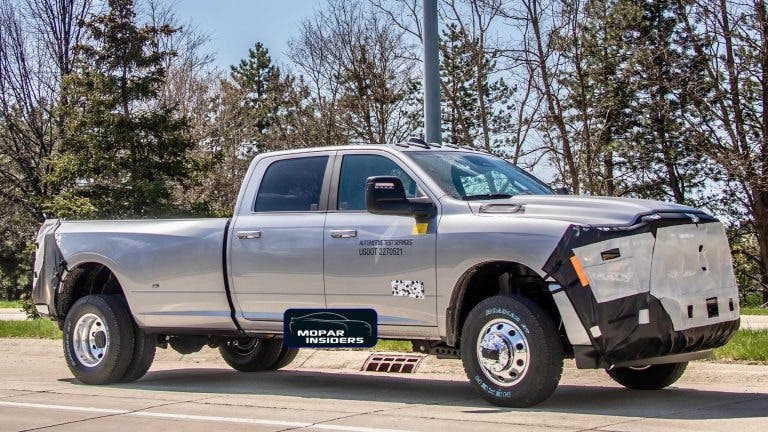 New upgraded Cummins engine: the Ram Heavy Duty 2025 gets a makeover ...
