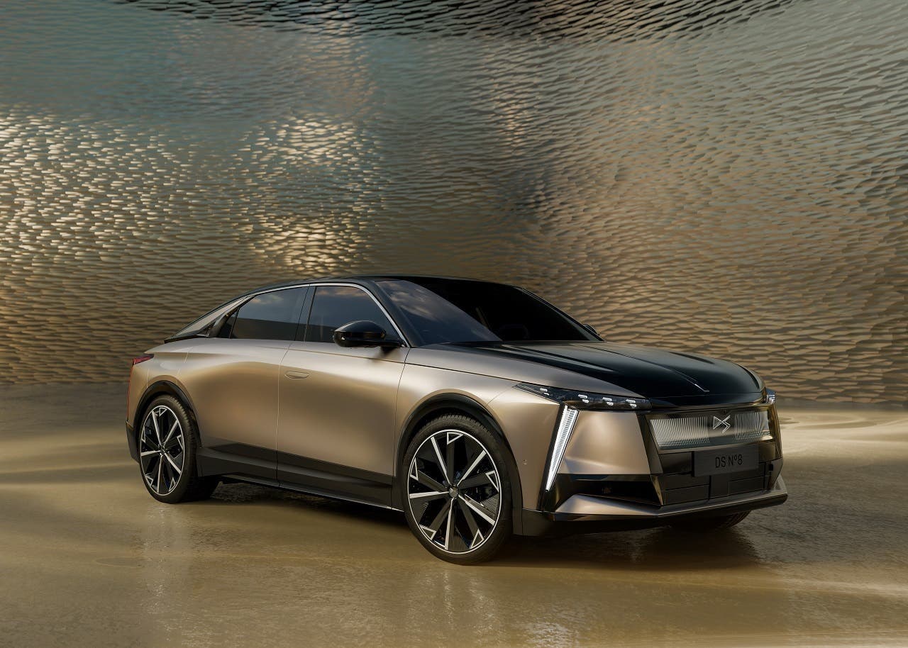 DS N°8: Stellantis brand reveals its all-electric flagship - ClubAlfa ...