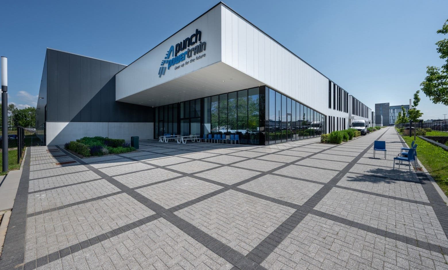 Stellantis acquires 100 percent of Punch Powertrain and accelerates on ...