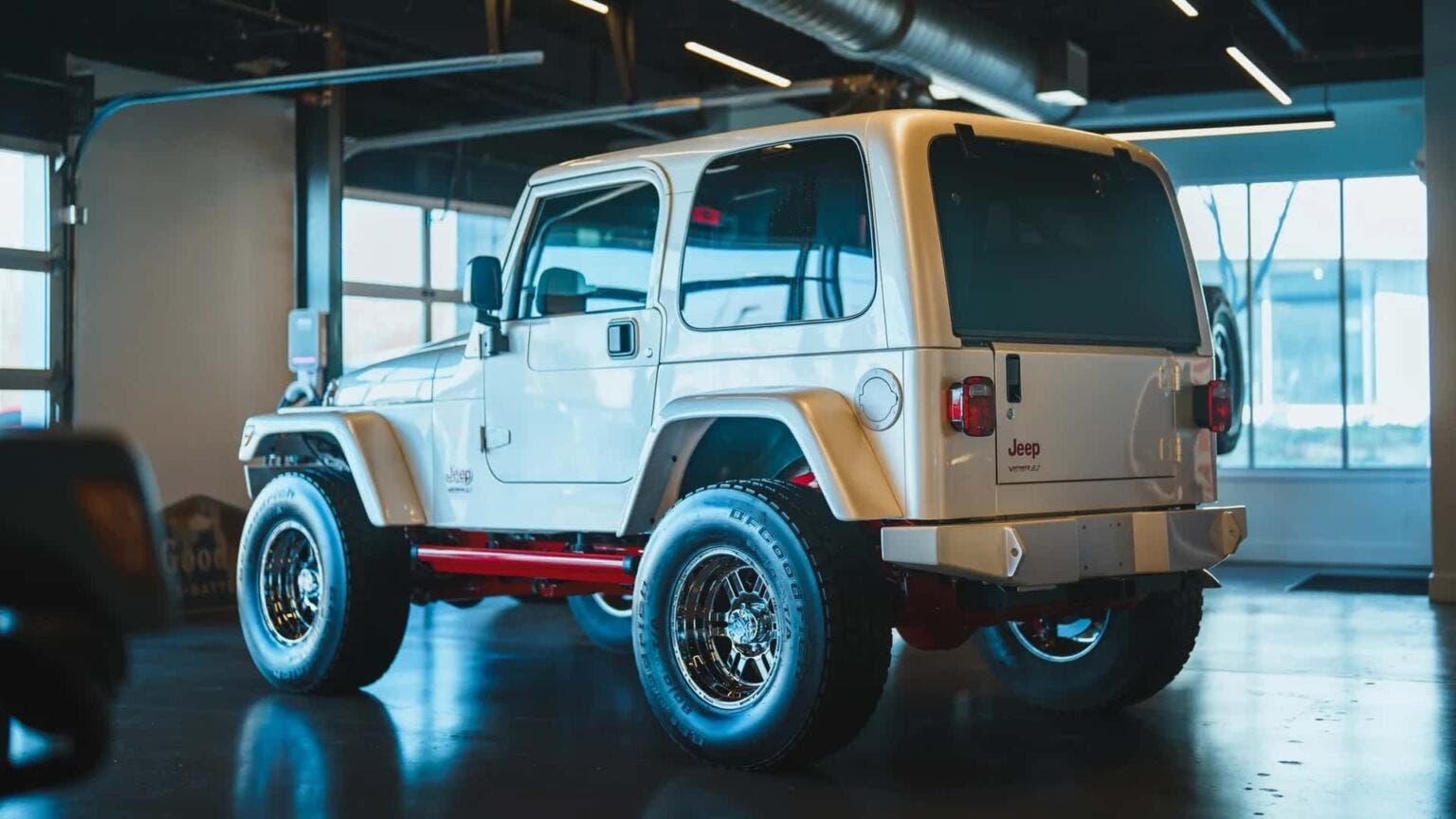 Jeep Wrangler with Viper engine: the perfect off-road beast - ClubAlfa ...