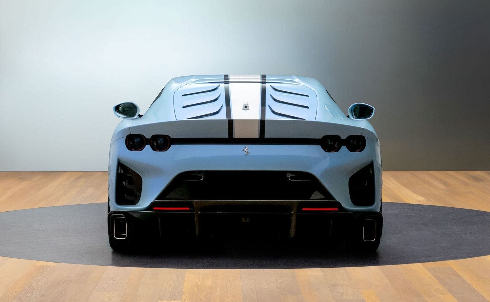 A new-look Ferrari 812 Competizione from the Tailor Made - ClubAlfa Global