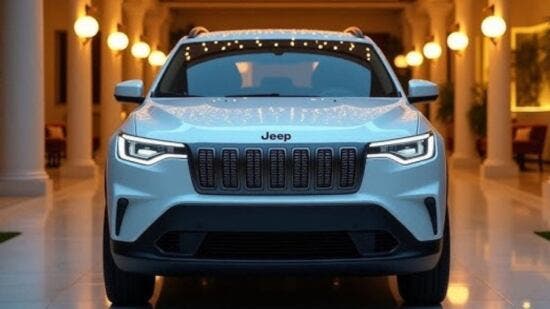 New Jeep Cherokee 2026: first images revealing the front end and hi ...