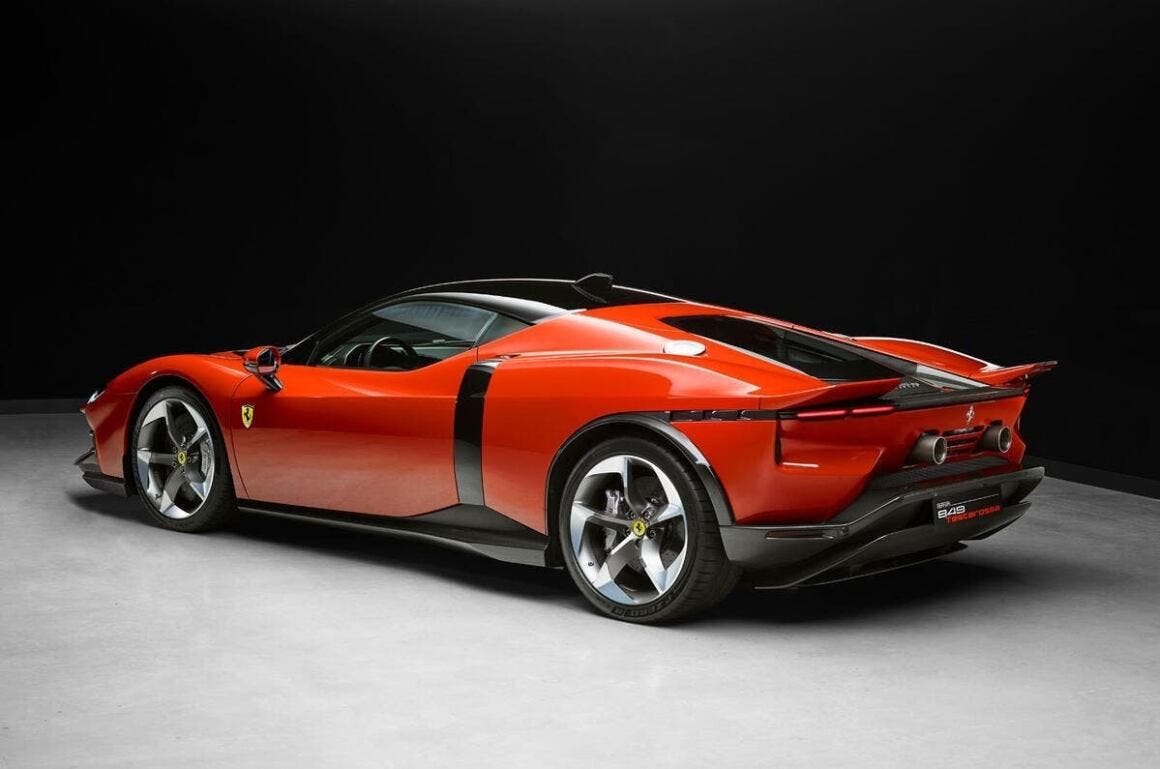 Ferrari Testarossa returns as 1,050-hp SF90 successor: price and specs ...
