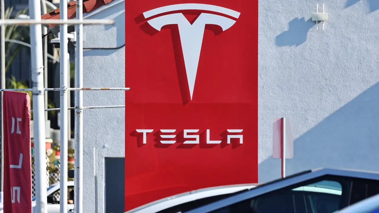 Hiring practices under fire: Tesla accused of discriminating against ...