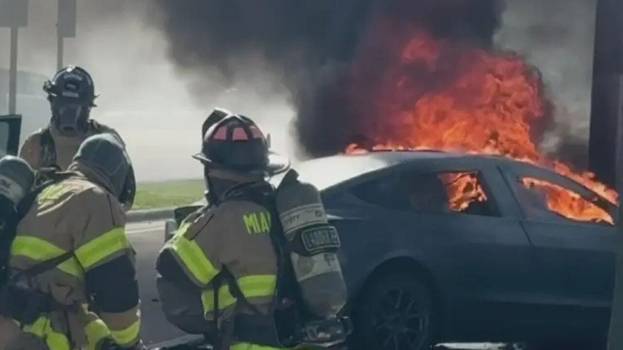 The last Tesla Model 3 fire rekindles fears over locked doors and ...