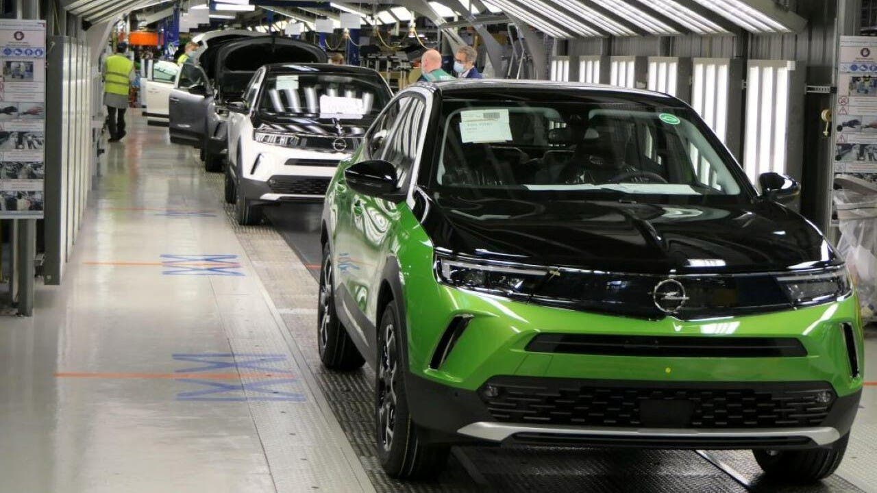 The desperate mood inside Stellantis’s Poissy plant - ClubAlfa Global