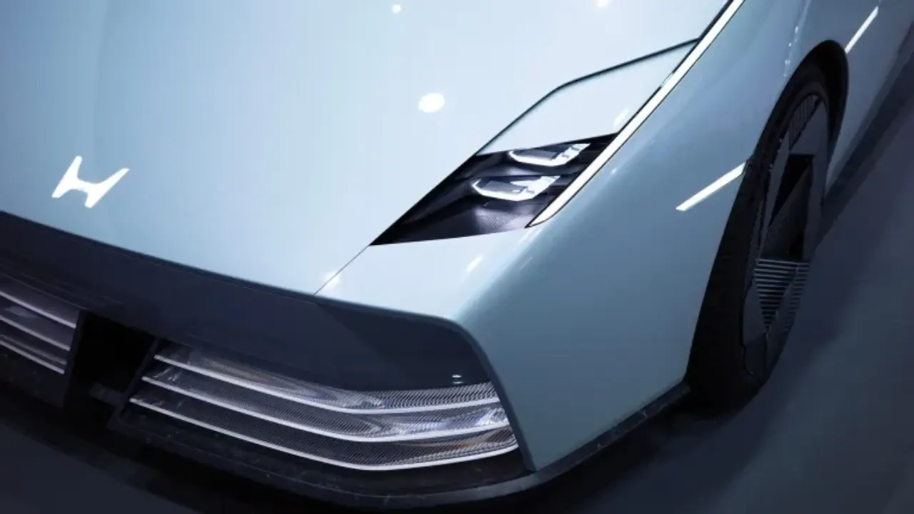 Honda’s "big reveal": the new logo looks exactly like the old one ...