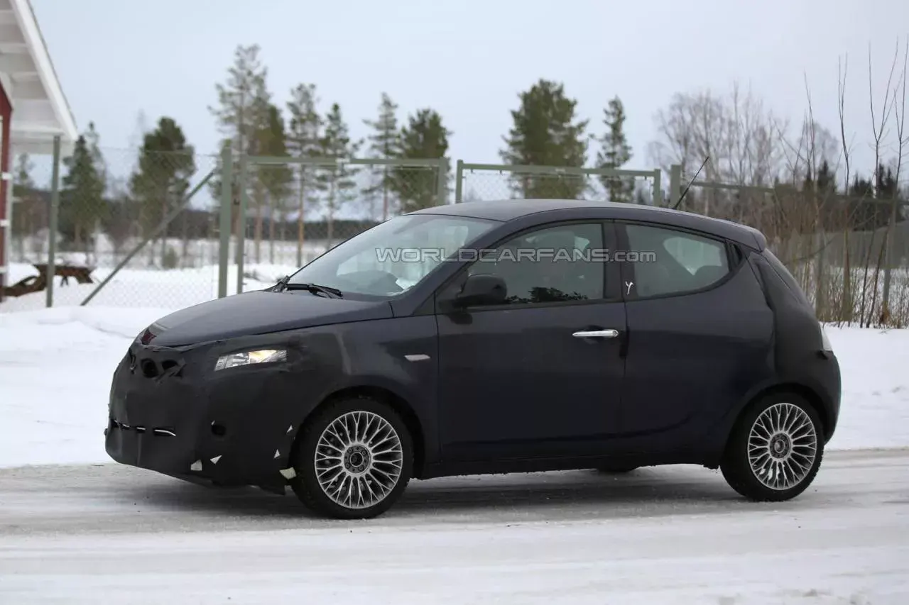 Lancia Ypsilon Nuove Immagini Del Futuro Facelift Clubalfa It