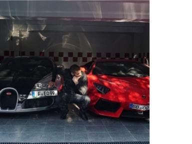 Karim Benzema colleziona goal e auto per 3,7 milioni di €, anche una ...