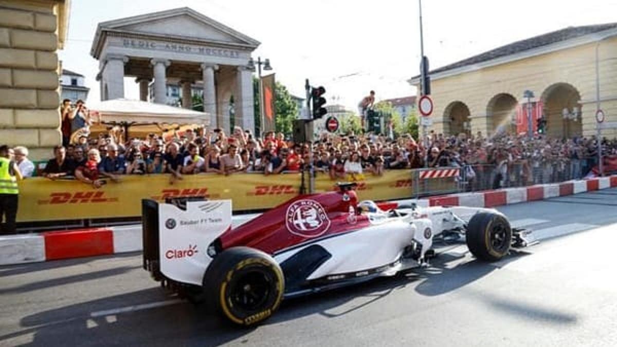 Alfa Romeo protagonista all'F1 Unleash di Milano con la sua monoposto