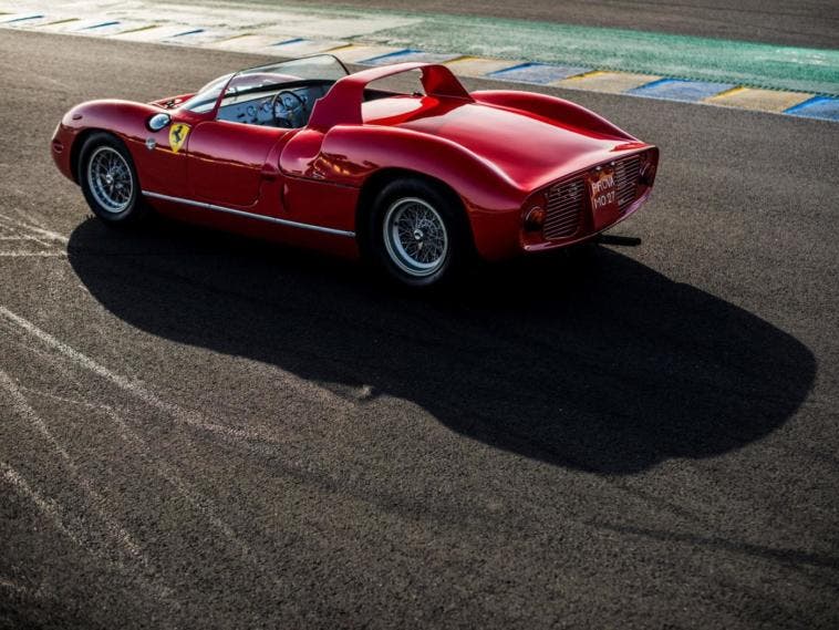 Ferrari 275 P: all'asta l'unica Ferrari ad aver vinto due volte la 24 ...