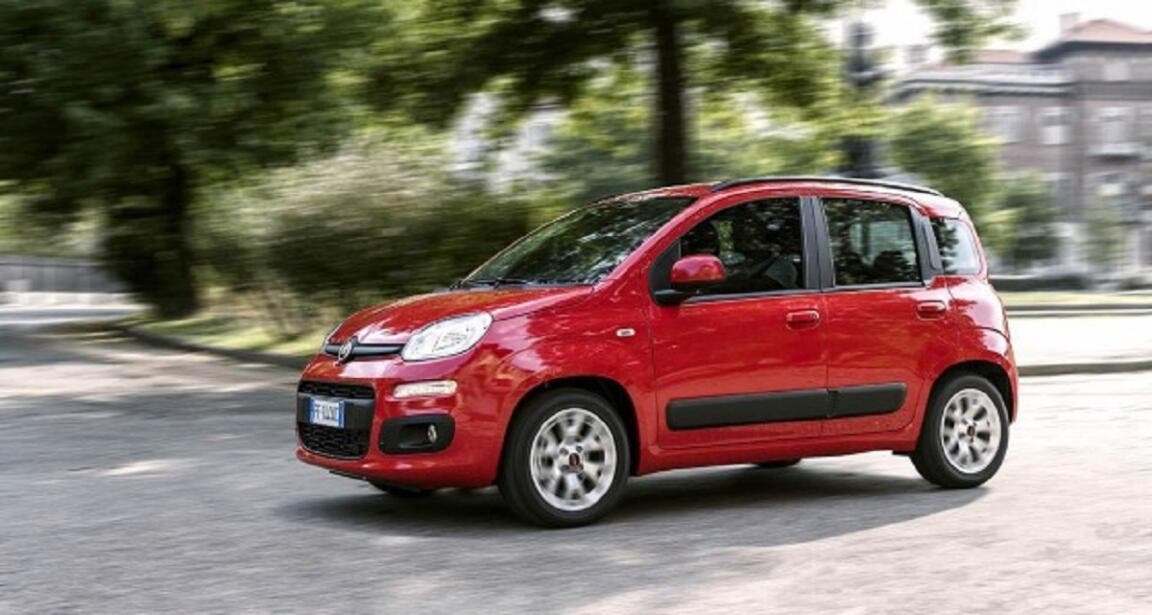 Fiat Panda e Jeep Compass sono le più ricercate sul Web dagli italiani
