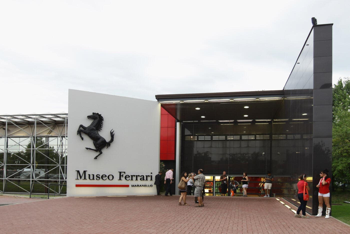 Il museo Ferrari in Italia ha appena inaugurato due nuove mostre ...