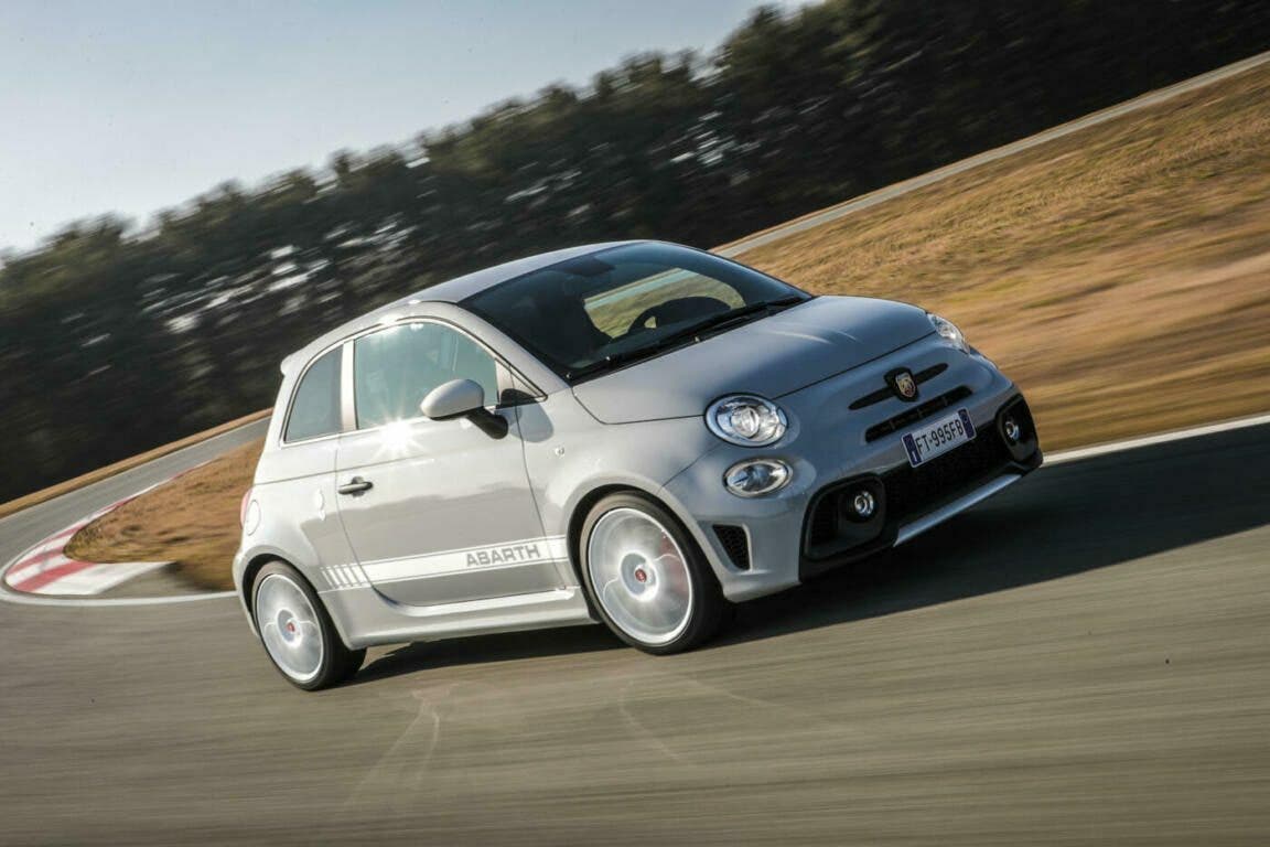Abarth presenta al Salone di Ginevra 2019 le nuove 595 esseesse e 124 ...