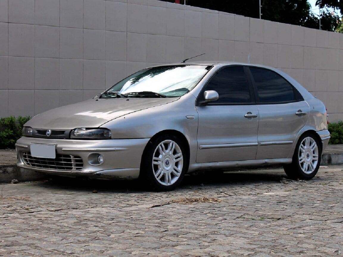 Fiat celebra i 20 anni del lancio di Brava in Brasile - ClubAlfa.it