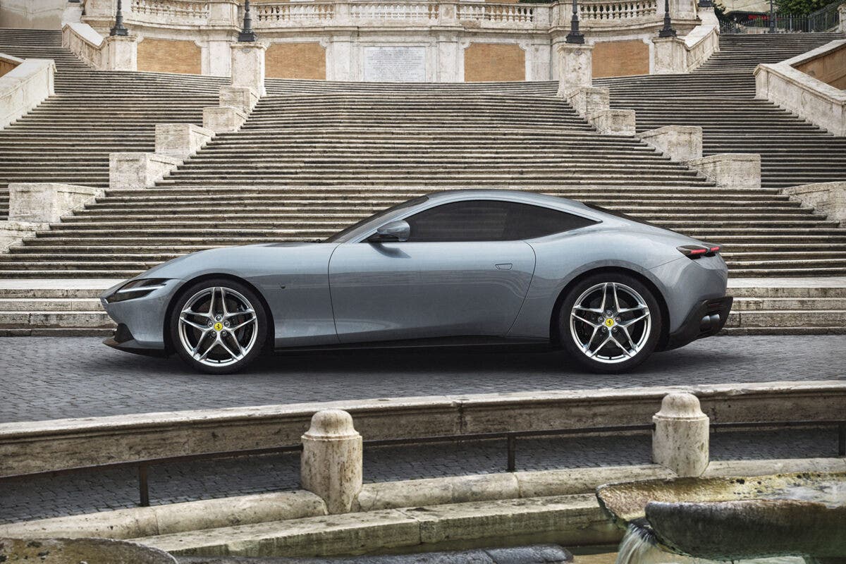 Ferrari Roma: il Web immagina già la versione widebody - ClubAlfa.it
