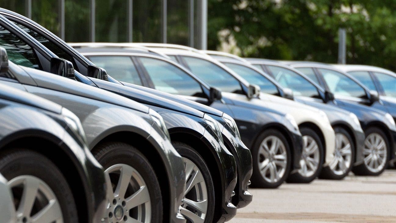Incentivi auto: bonus di 4000 euro per chi rottama una vecchia vettura ...