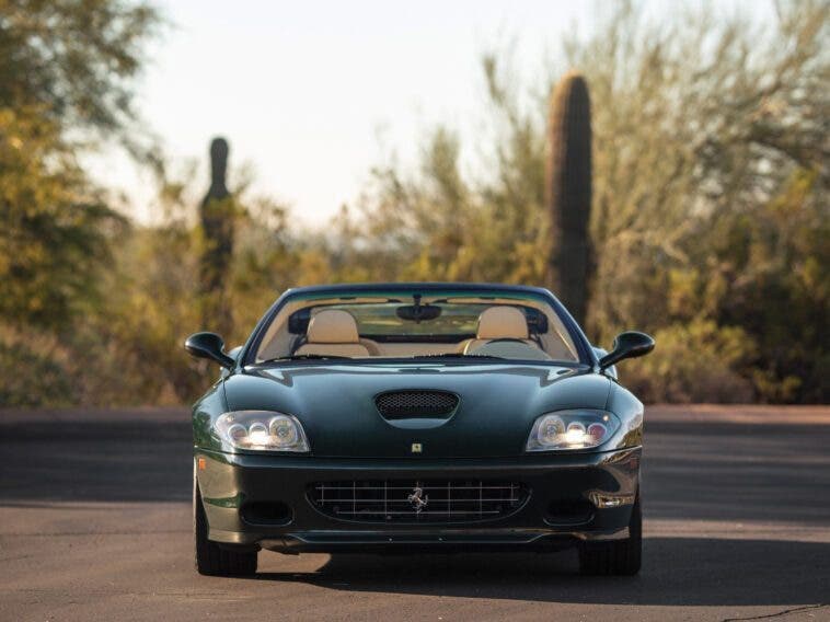 Ferrari 575 Superamerica: un raro esemplare Verde/Crema verrà proposto ...