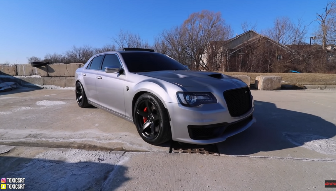 Chrysler 300 Hellcat: la muscle car a quattro porte mai arrivata in ...