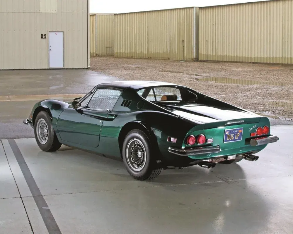Quella volta che una Ferrari Dino venne sepolta - ClubAlfa.it