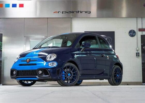 Ferrari GTC4Lusso e Abarth 595 Competizione: due one-off di Lapo Elkann ...