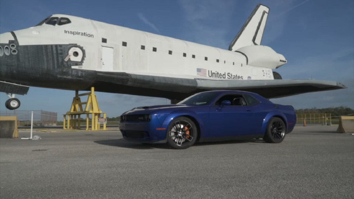Dodge Challenger SRT Hellcat Redeye mostra la sua velocità massima ...
