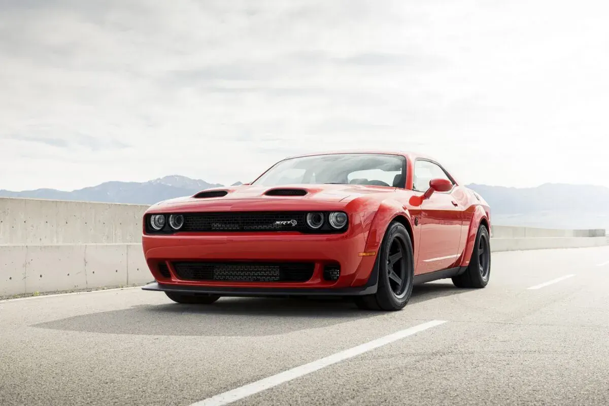 Dodge Challenger SRT Hellcat Durango: il progetto digitale che fonde ...