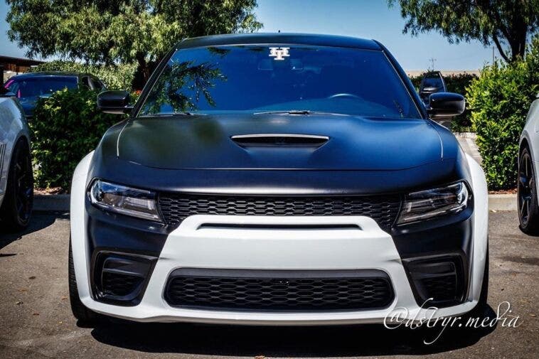 Dodge Charger Scat Pack Widebody ottiene una carrozzeria in stile panda ...