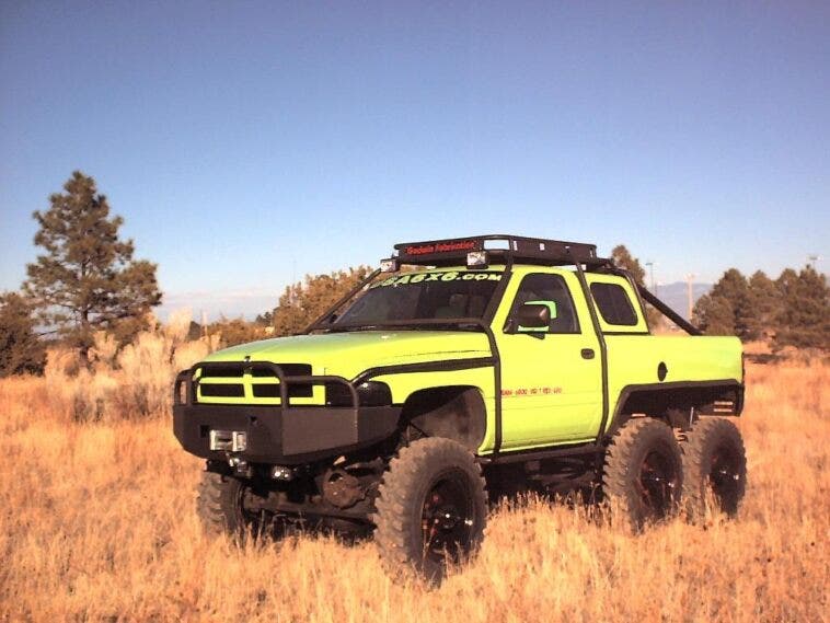 Dodge T-Rex 6x6: lo speciale concept con motore V10 e tre assali ...