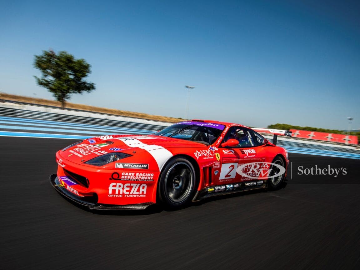 Ferrari 550 GT1: all'asta uno dei soli 10 esemplari a oltre 3 milioni ...