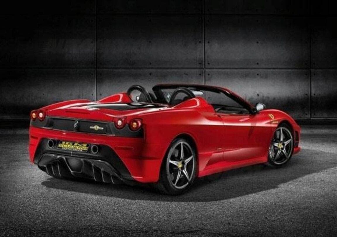 Ferrari Scuderia Spider 16M progettata per omaggiare il successo della ...