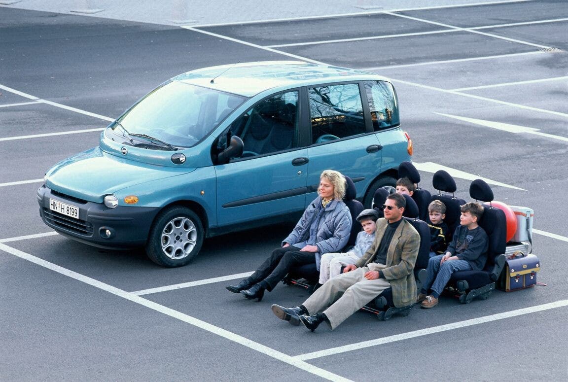 Fiat Multipla ottiene un restyling moderno e un motore elettrico ...