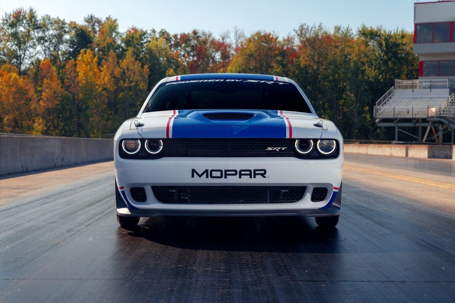 Dodge Challenger Mopar Drag Pak 2021: debutta la nuova muscle car per ...