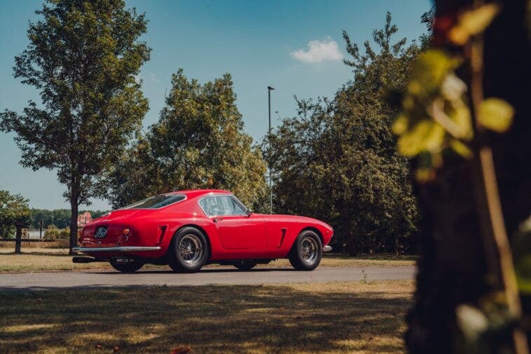 GTO Engineering 250 SWB Revival: rinasce la Ferrari 250 GT SWB ...