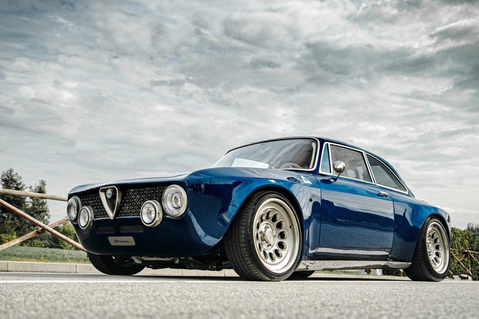 Totem GT Electric: la Giulia GT elettrica da oltre 500 CV prende vita ...