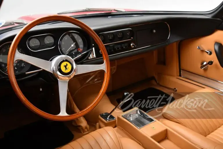 All'asta una bellissima Ferrari 275 GTB/4 del 1967 restaurata - ClubAlfa.it
