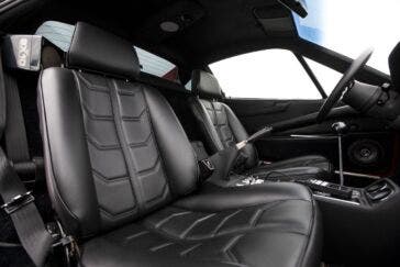 Ferrari 308 GTS: Liberty Walk svela un body kit personalizzato ...