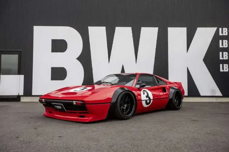 Ferrari 308 GTS: Liberty Walk svela un body kit personalizzato ...