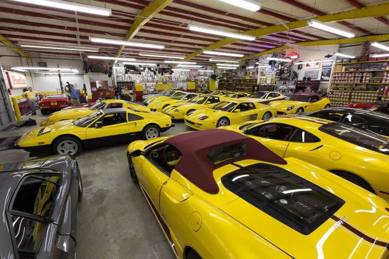 Ecco l'unica collezione al mondo di Ferrari gialle - ClubAlfa.it