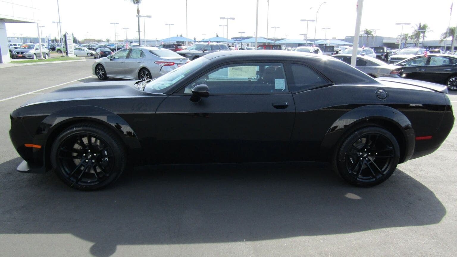 Dodge Challenger T/A 392 Widebody 2021 arriva nelle concessionarie ...