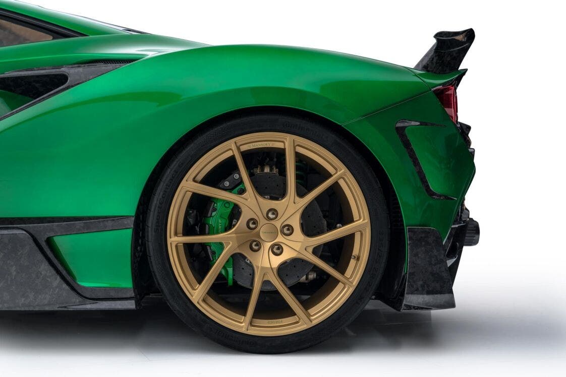 Mansory F8XX: ecco la Ferrari F8 Tributo da 880 CV secondo il tuner ...