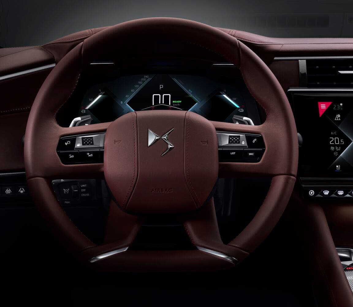 DS 9 E-Tense: ecco come funziona il DS Driver Attention Monitoring ...