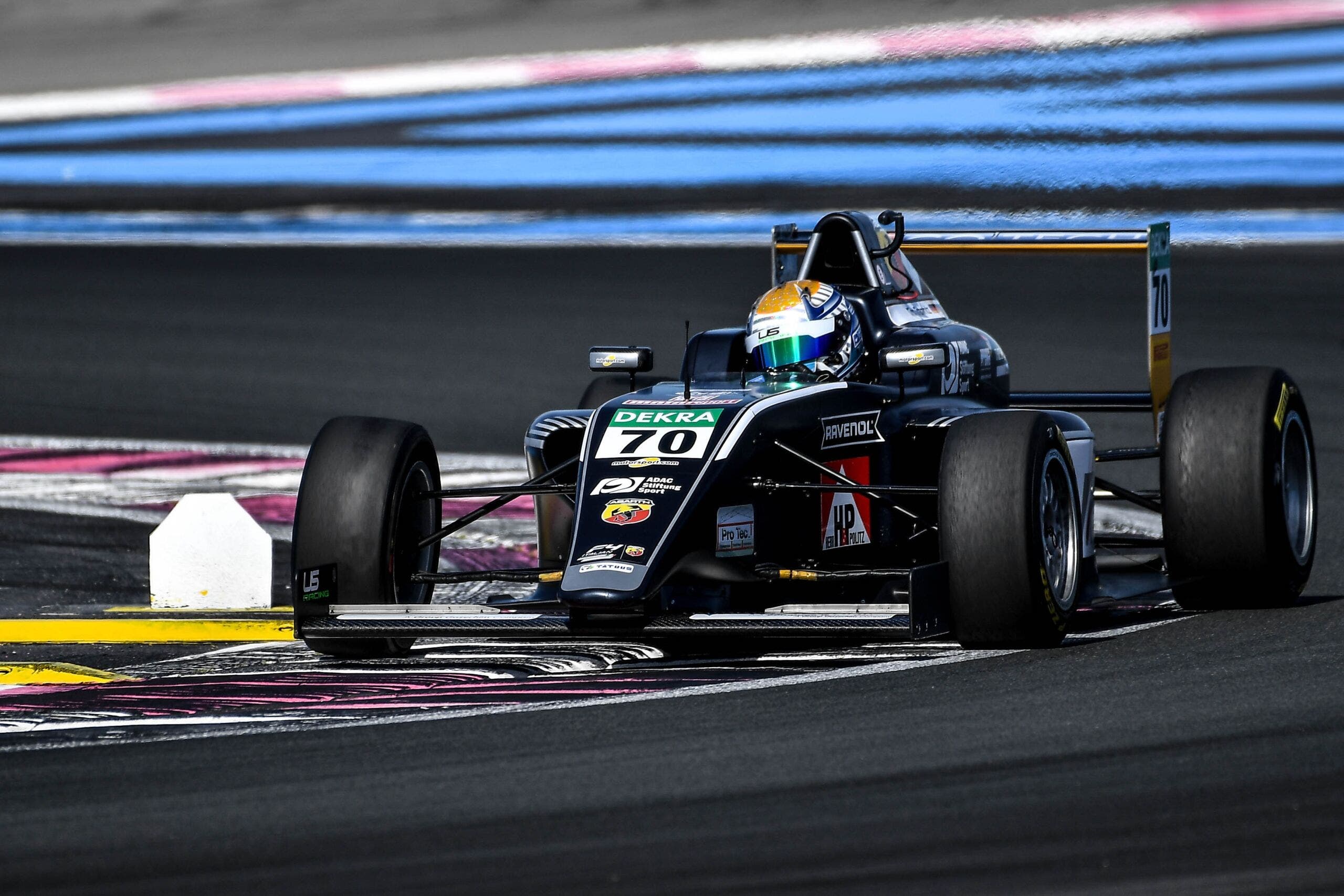 ADAC Formel 4 Powered by Abarth: Bearman vince le prime due gare ...