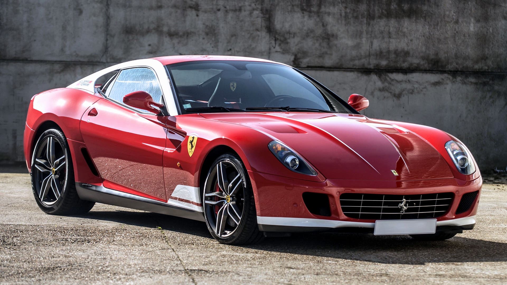 Ferrari 599 GTB 60F1 celebra i 60 anni dalla prima vittoria in F1 ...